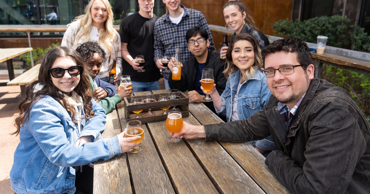 Boston: Boos and Brews Haunted Pub Crawl | GetYourGuide