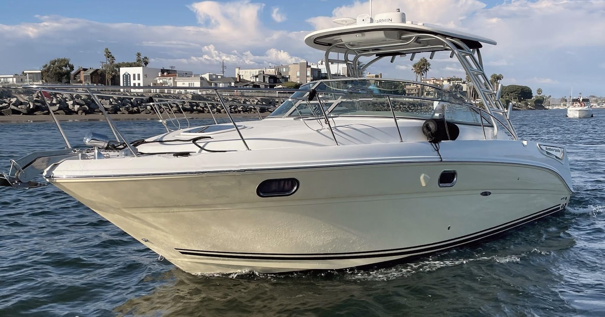 Pesca y Crucero barco de lujo Marina Del Rey | GetYourGuide
