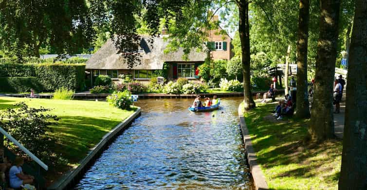 1 uur privé boottocht met lokale kapitein Max 12 personen | GetYourGuide