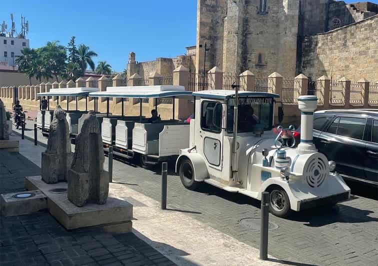 The BEST Zona Colonial, Santo Domingo Walking tours 2024 - FREE ...