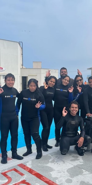 Lima: PADI Open Water Diver- Diving Course | GetYourGuide