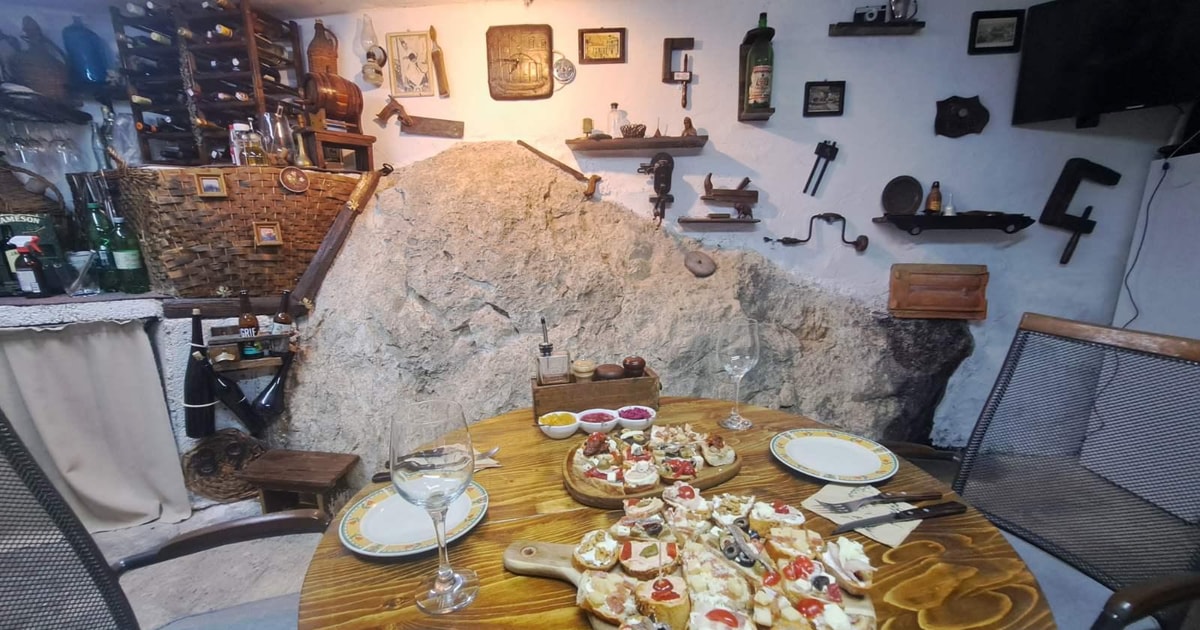 Private Dinner with Wine and Homemade Tapas | GetYourGuide