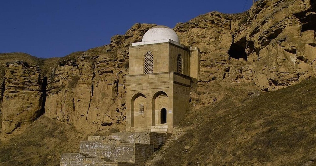 Visita a Lahij | GetYourGuide