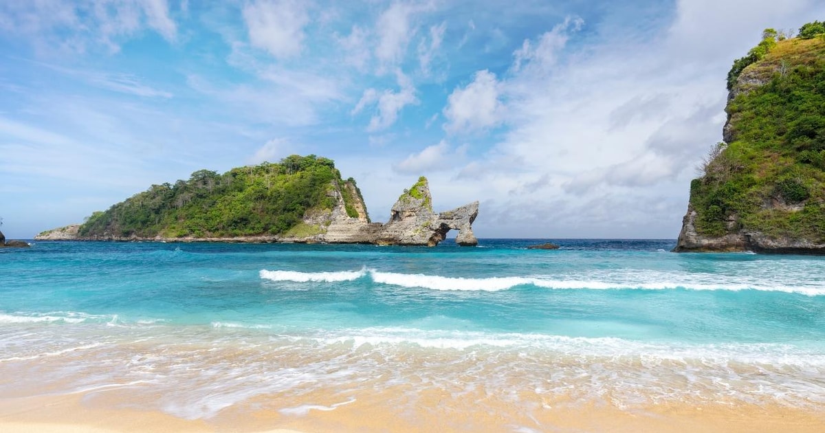 Nusa Penida: West and East Penida Tour all inclusive Lunch | GetYourGuide