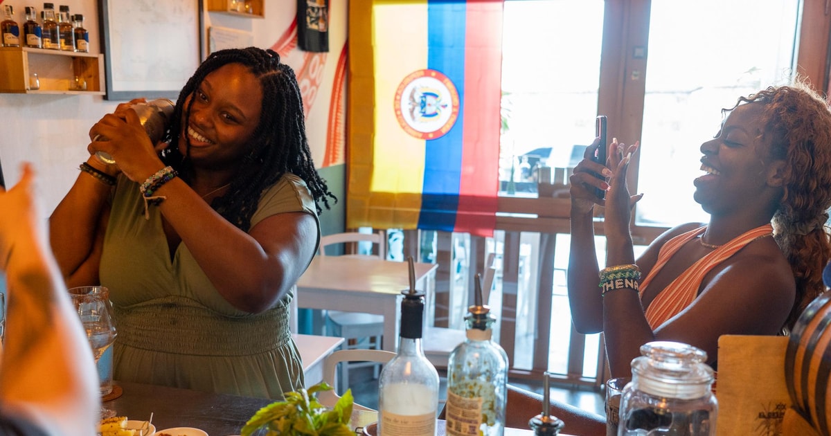 Cartagena: Masterclass de cocktails colombianos | GetYourGuide