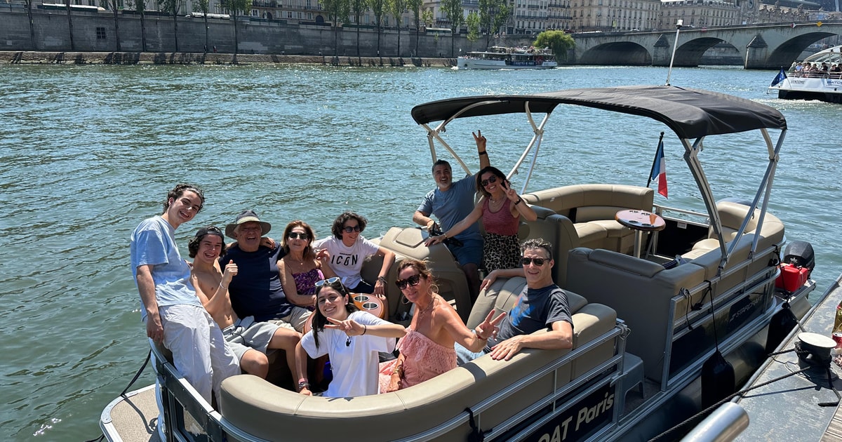 Parijs: Privé boottocht op de Seine | GetYourGuide