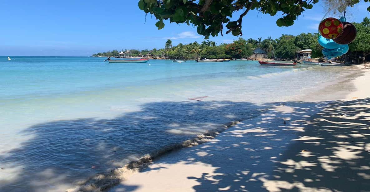 Ocho Rios: Sightseeing& Beach With stops for Lunch& Shopping | GetYourGuide