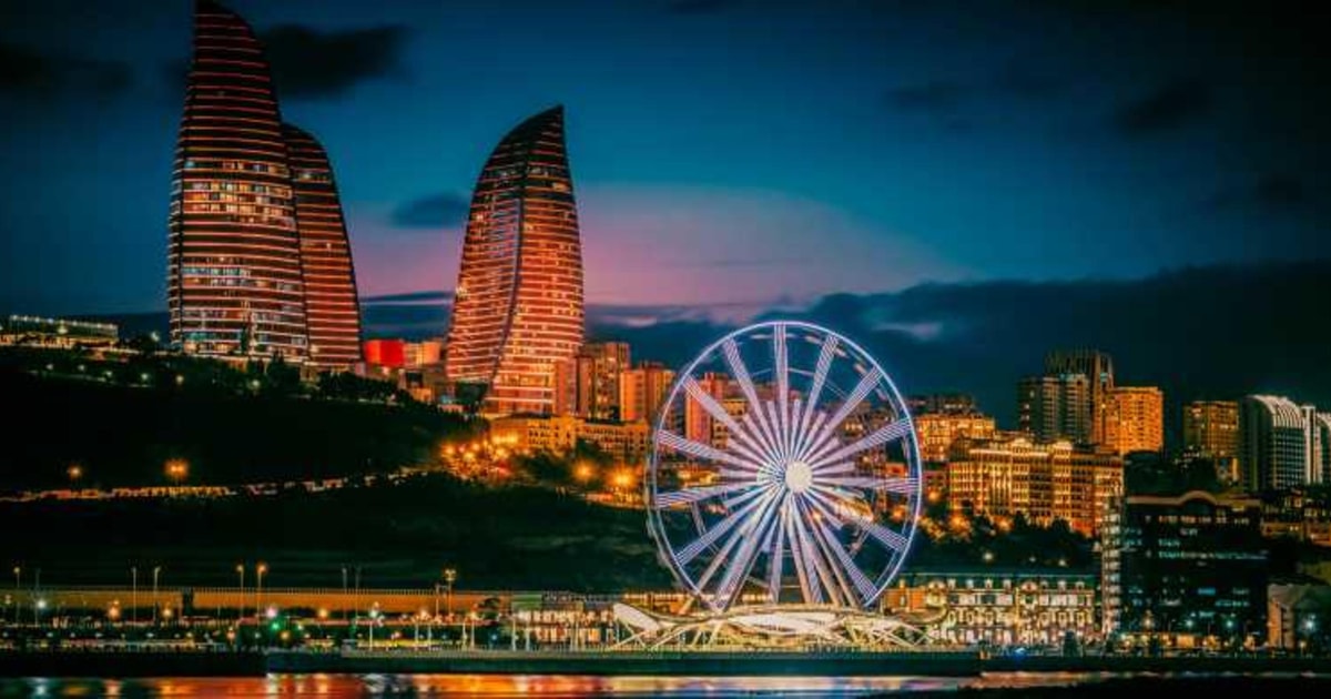 Night Lights of Baku: Guided Tour | GetYourGuide