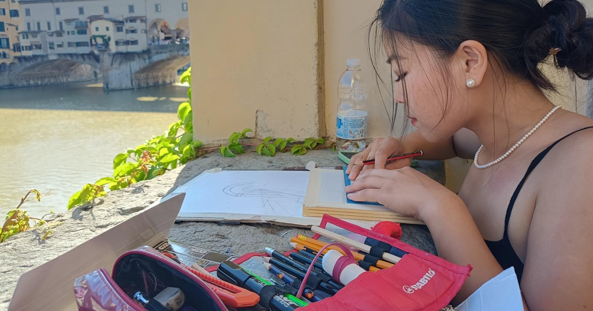 Florence: Jalan-jalan arsitektur dengan sketsa perkotaan | GetYourGuide