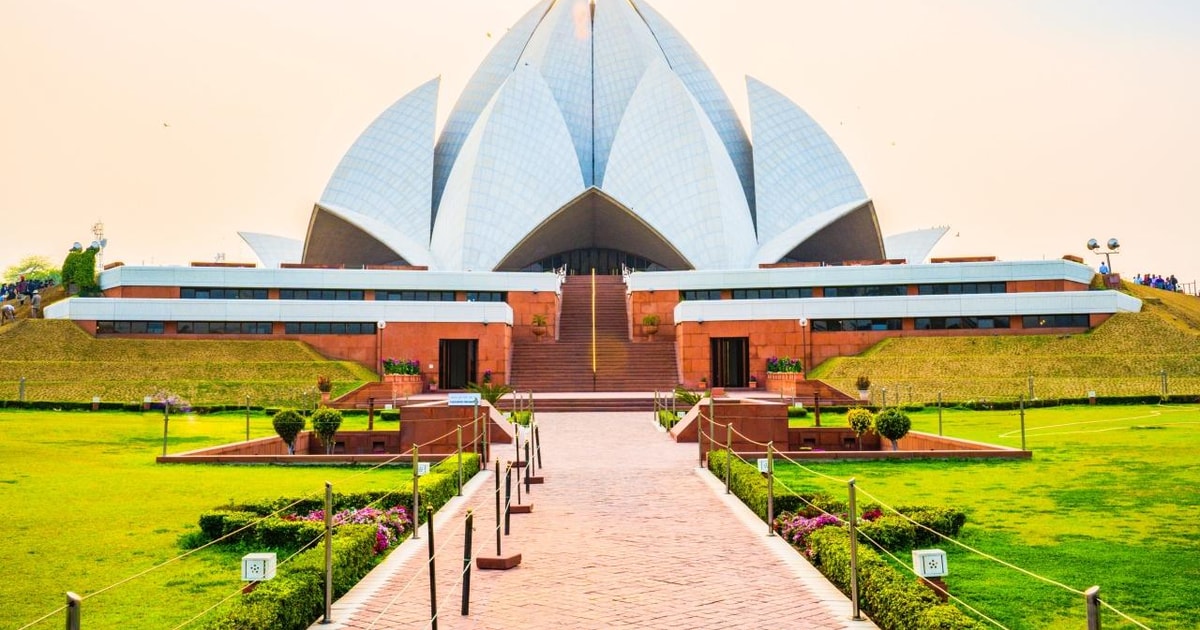 Delhi: Explore Hassle-Free Old and New Delhi 8-Hour Tour | GetYourGuide