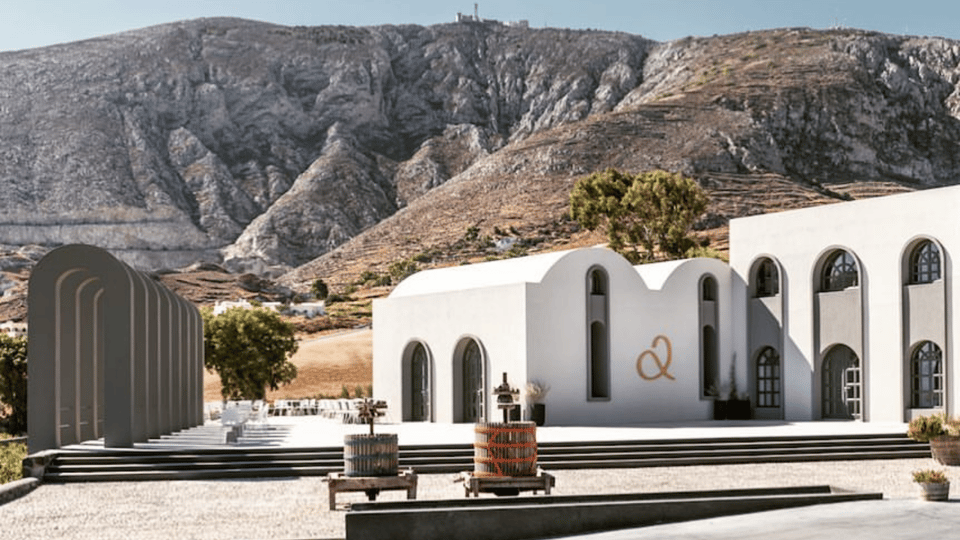 산토리니: 현지 와이너리 3곳의 소그룹 투어 | GetYourGuide