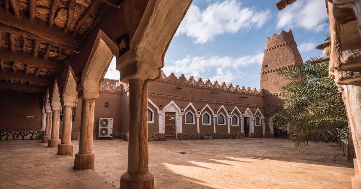 Recorrido por Shaqra y Ushiger | GetYourGuide