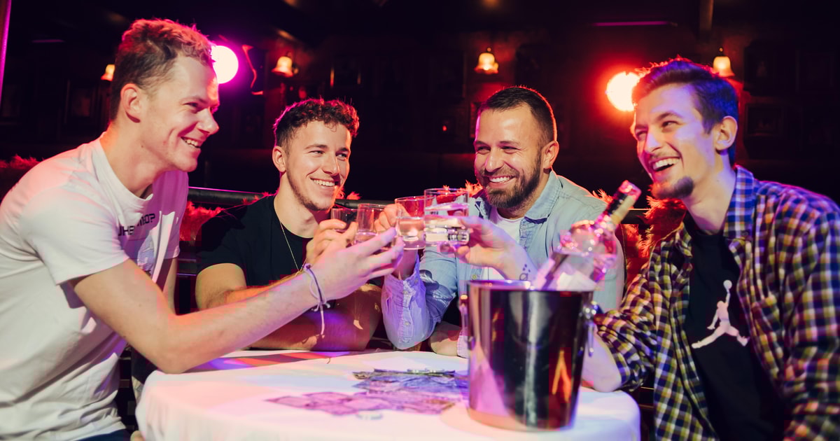 Prague VIP Darling Cabaret | GetYourGuide