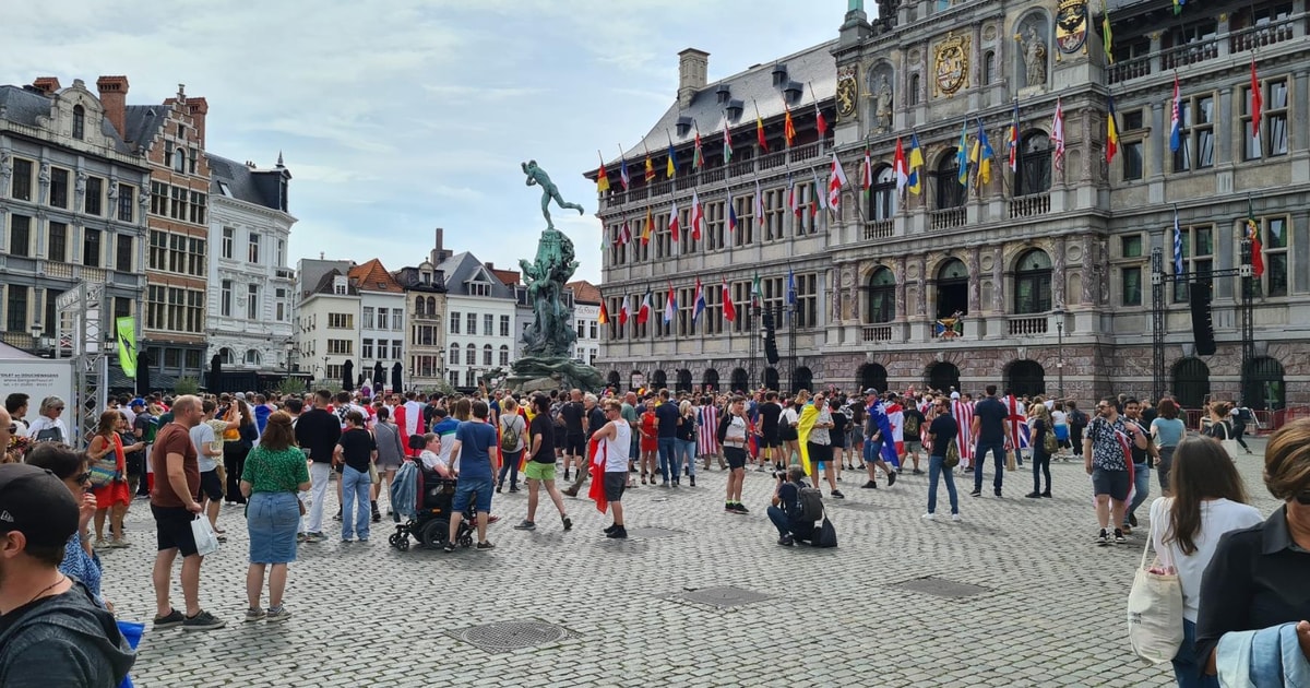 Antwerp: walking through history | GetYourGuide