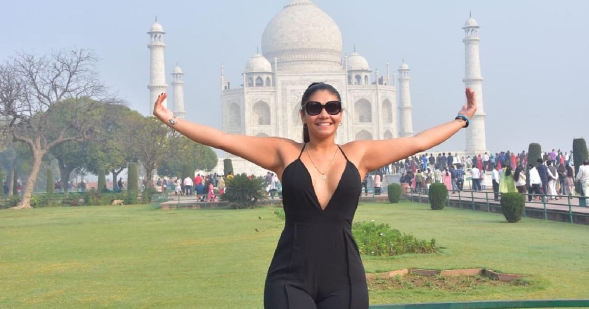 From Agra: Taj Mahal Tour with Professional Photographer | GetYourGuide