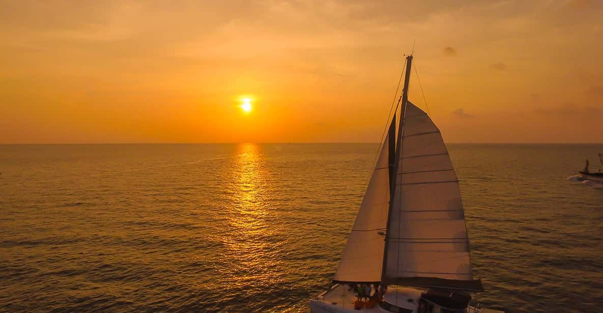 Phuket Sunset Dinner Kapal Layar Belayar Catamaran | GetYourGuide