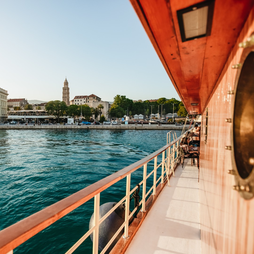 Split:Sunset Cruise with Live Music | GetYourGuide