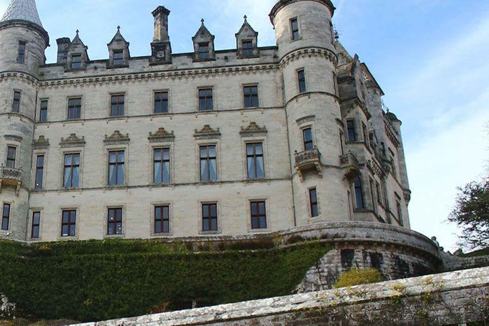 Inverness: Tour del Castello di Dunrobin e Distilleria | Guide to Europe