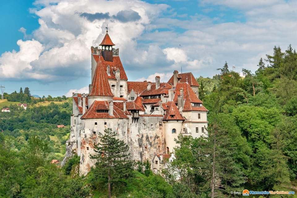 Bucharest: Dracula Castle, Peleș Castle and Brașov old town | GetYourGuide