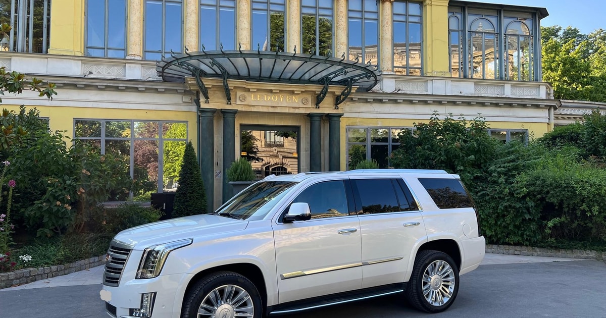 Paris: Private Drive to Historical Monuments in Luxury Car | GetYourGuide