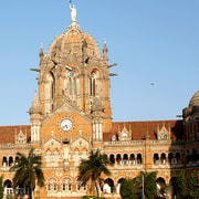 Mumbai: The story of Mumbai through its buildings | GetYourGuide