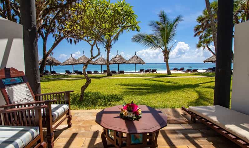 The BEST Diani Beach Snorkeling 2024 - FREE Cancellation | GetYourGuide