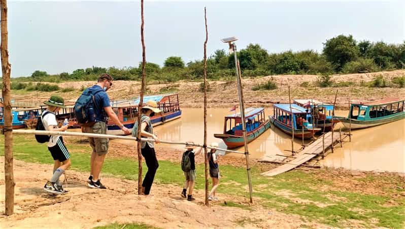 Private Kampong Phluk Floating Village on Tonle Sap Tour | GetYourGuide