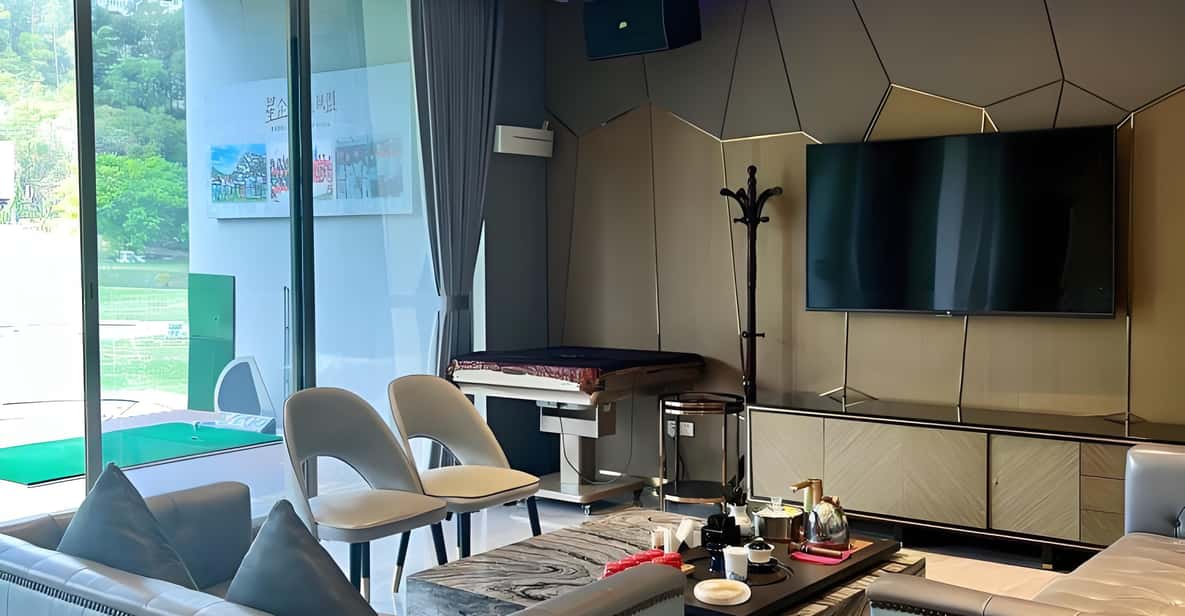 Guangzhou GPLANET: 2H Golf Private Practice Room Experience | GetYourGuide