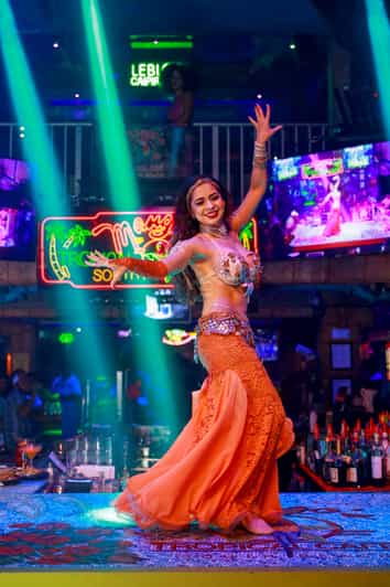 Miami: Mango's Tropical Cafe Dinner & Show | GetYourGuide