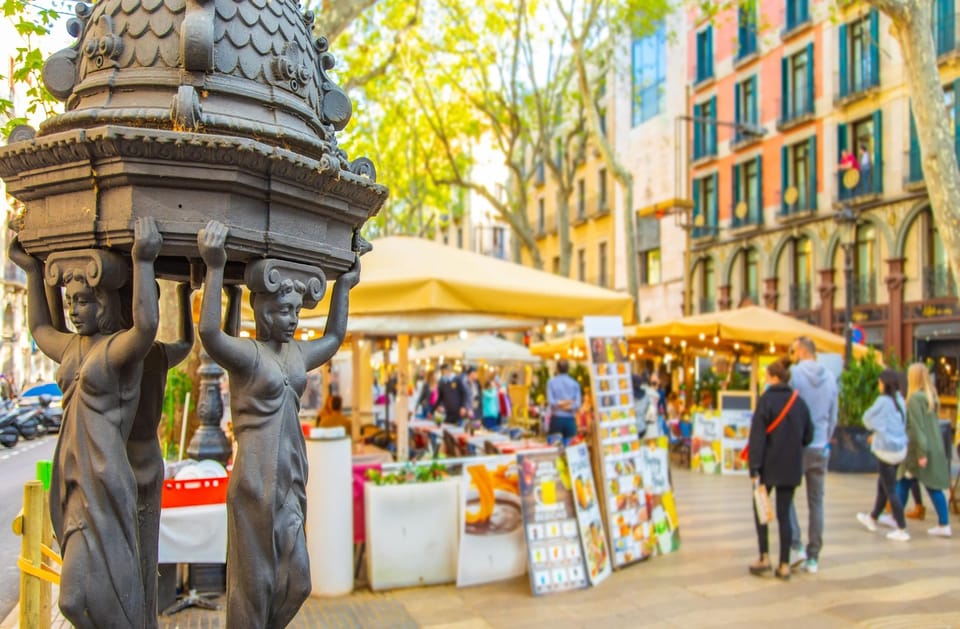 Barcelona Cathedral, Gothic Quarter, Old Town Walking Tour | GetYourGuide