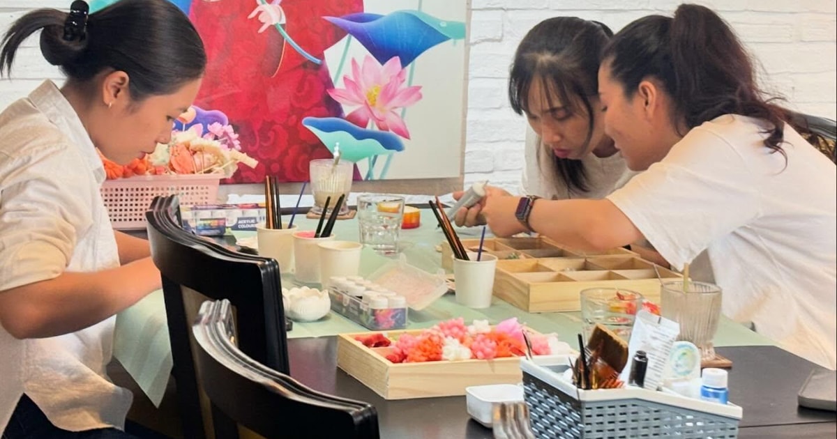 Ho Chi Minh City: Coffee & Paper Flower Workshop Tour | GetYourGuide