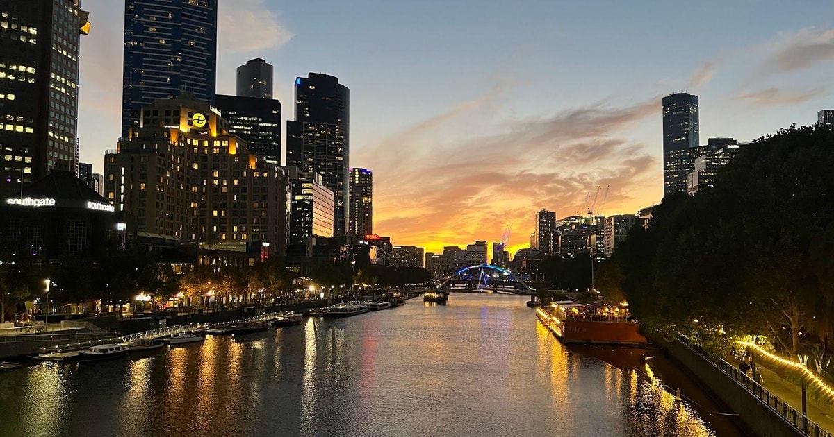 Explore Melbourne's Pulse: A CBD In-App Audio Tour | GetYourGuide