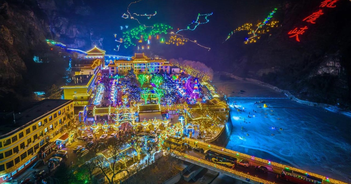 Beijing: Longing Gorge Ice Festival w/Optional Activities | GetYourGuide