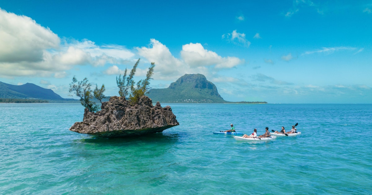 Mauritius: Rondleiding in een kajak naar het eiland Benitiers ...