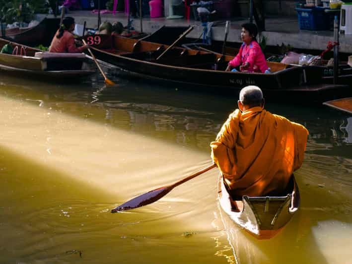 Bangkok: Floating Market, Dragon Temple, Na Satta Museum | GetYourGuide