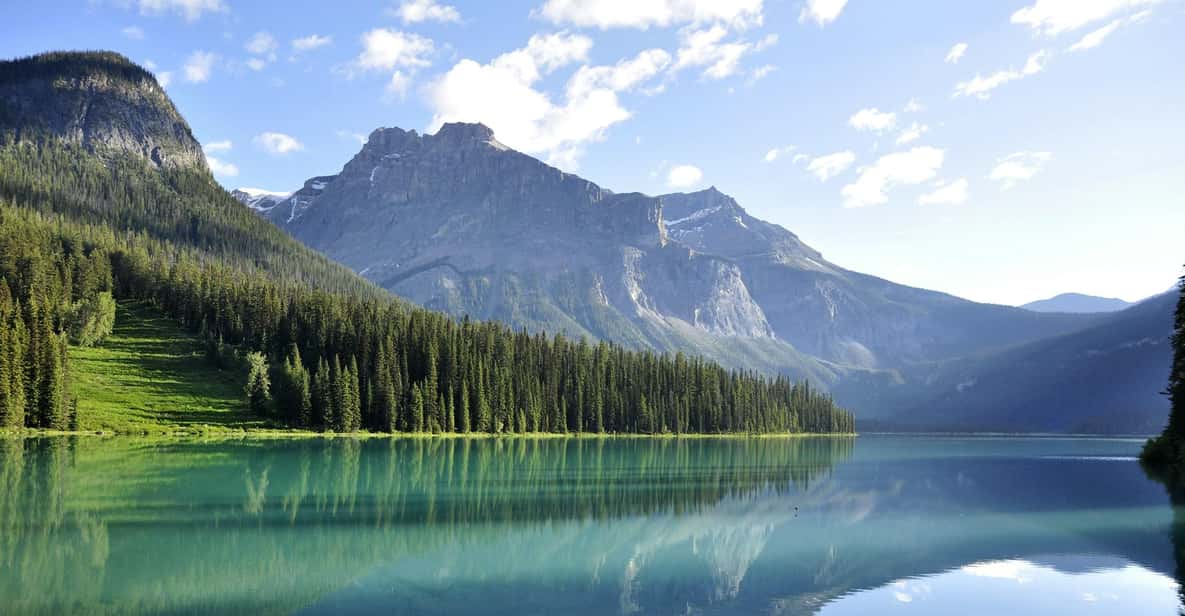 Calgary: Moraine Lake, Lake Louise, Emerald Lake en Yoho Tours ...