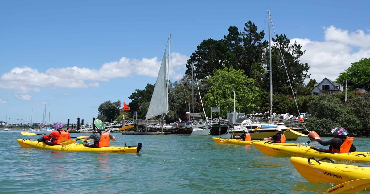 The Riverhead Tavern Kayak Tour | GetYourGuide