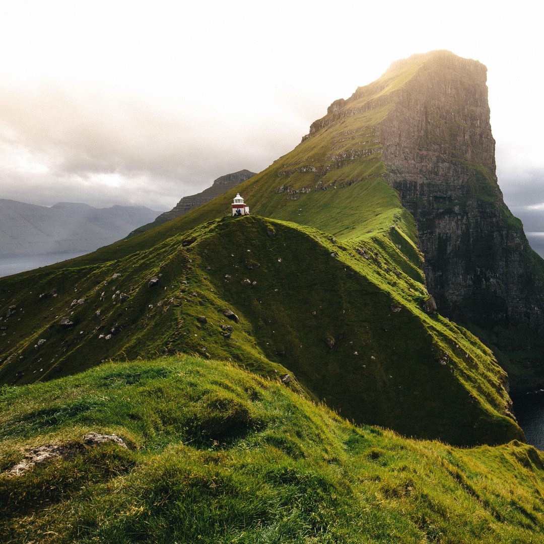 Îles Féroé : Visite privée de Kalsoy avec le phare de Kallur | GetYourGuide