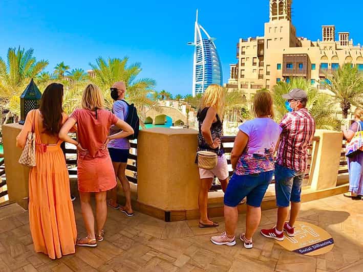 Dubai: Traditional and Modern Tour with Burj Khalifa Ticket | GetYourGuide