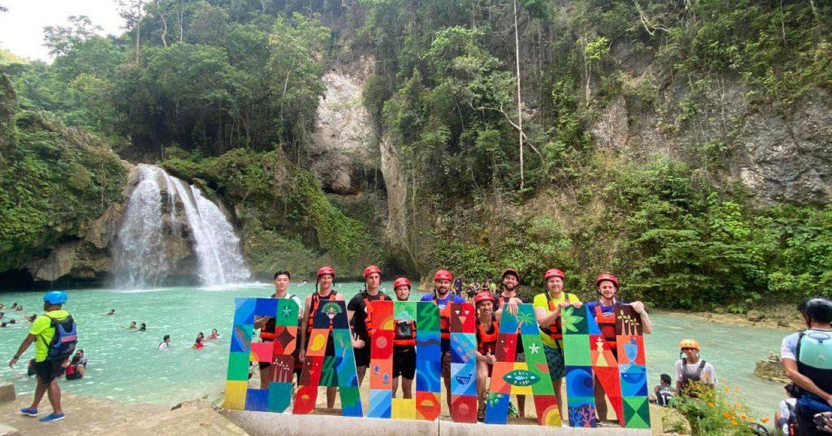 Cebu: Kawasan watervallen Canyon avontuur met transfers | GetYourGuide