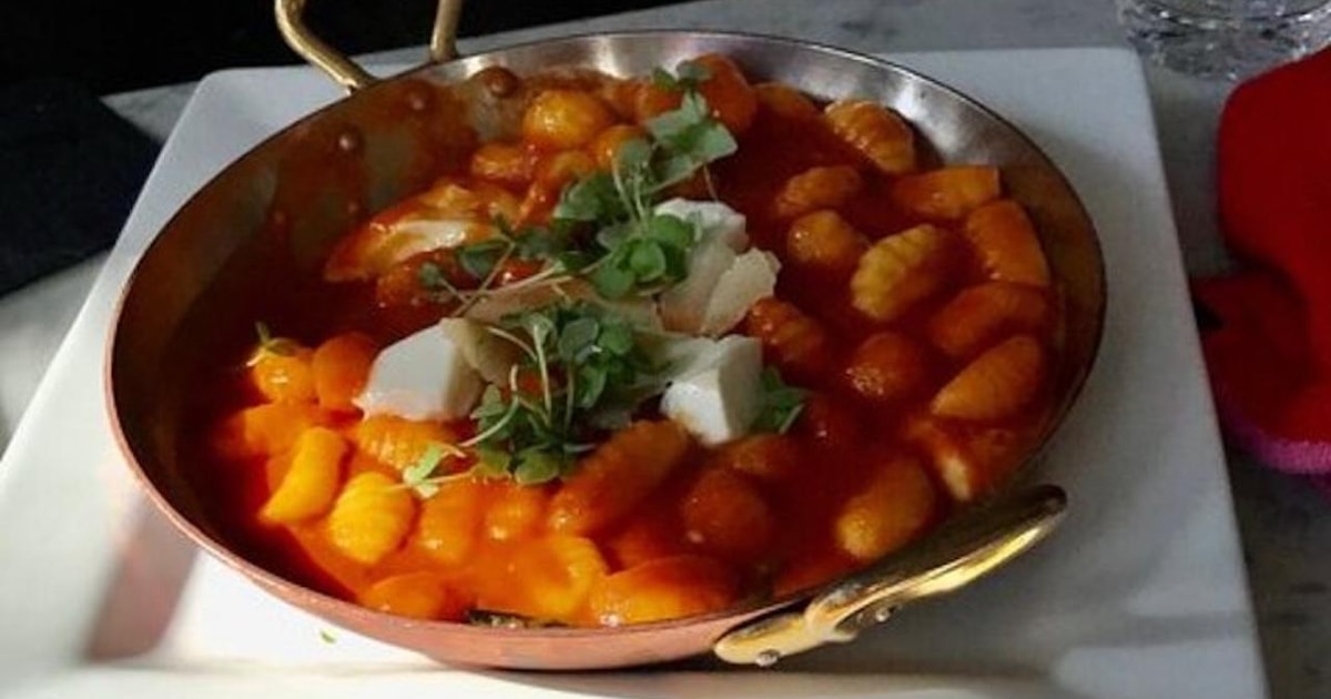 Boston: North End Italian Food Tour with Tastings | GetYourGuide