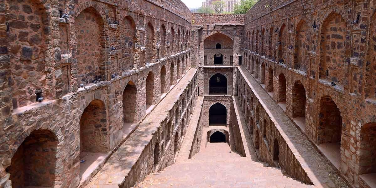 Delhi: Półdniowa wycieczka po mieście z przewodnikiem | GetYourGuide