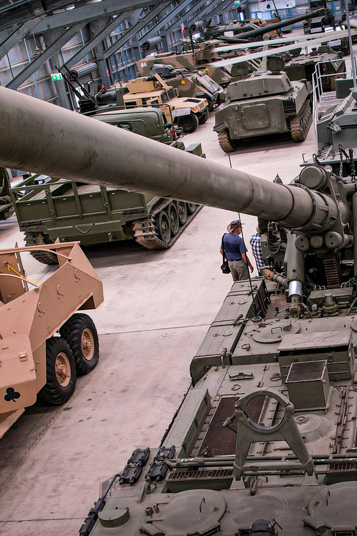 Cairns: Australian Armour & Artillery Museum with Transfers | GetYourGuide