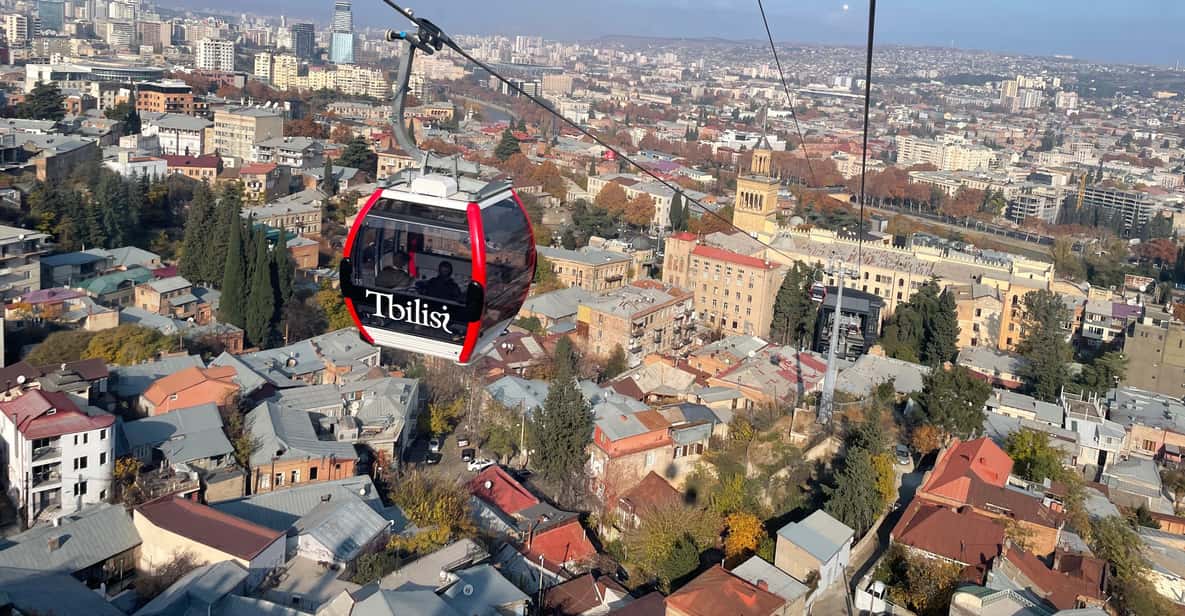 Tbilisi:Nová lanovka, Mtatsminda s ochutnávkou vody Lagidze | GetYourGuide