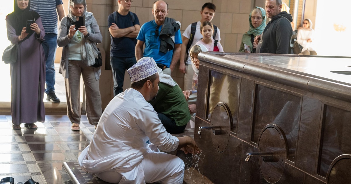 Muscat: A city tour in Muscat (5 hours) | GetYourGuide