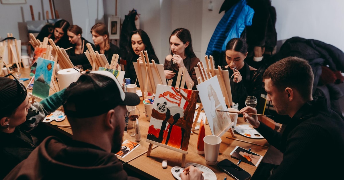 Krakow: Sip & Paint Workshop | GetYourGuide
