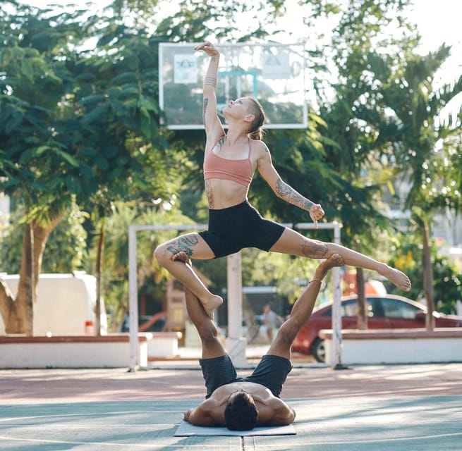Acroyoga Class | GetYourGuide