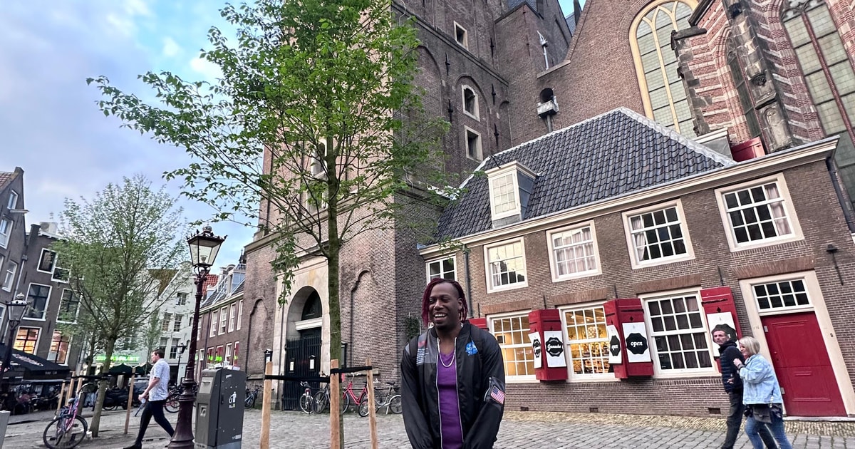 Amsterdam: After Dark Red Light District Tour | GetYourGuide