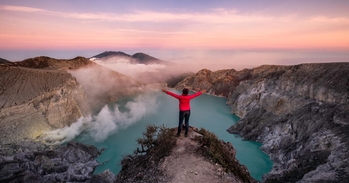 Mount Ijen Tour from Bali:Experience the majestic blue fire | GetYourGuide