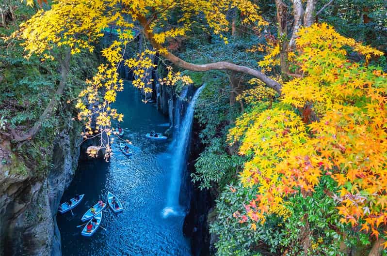 From Fukuoka: Miyazaki, Kumamoto, and Takachiho Gorge Tour | GetYourGuide